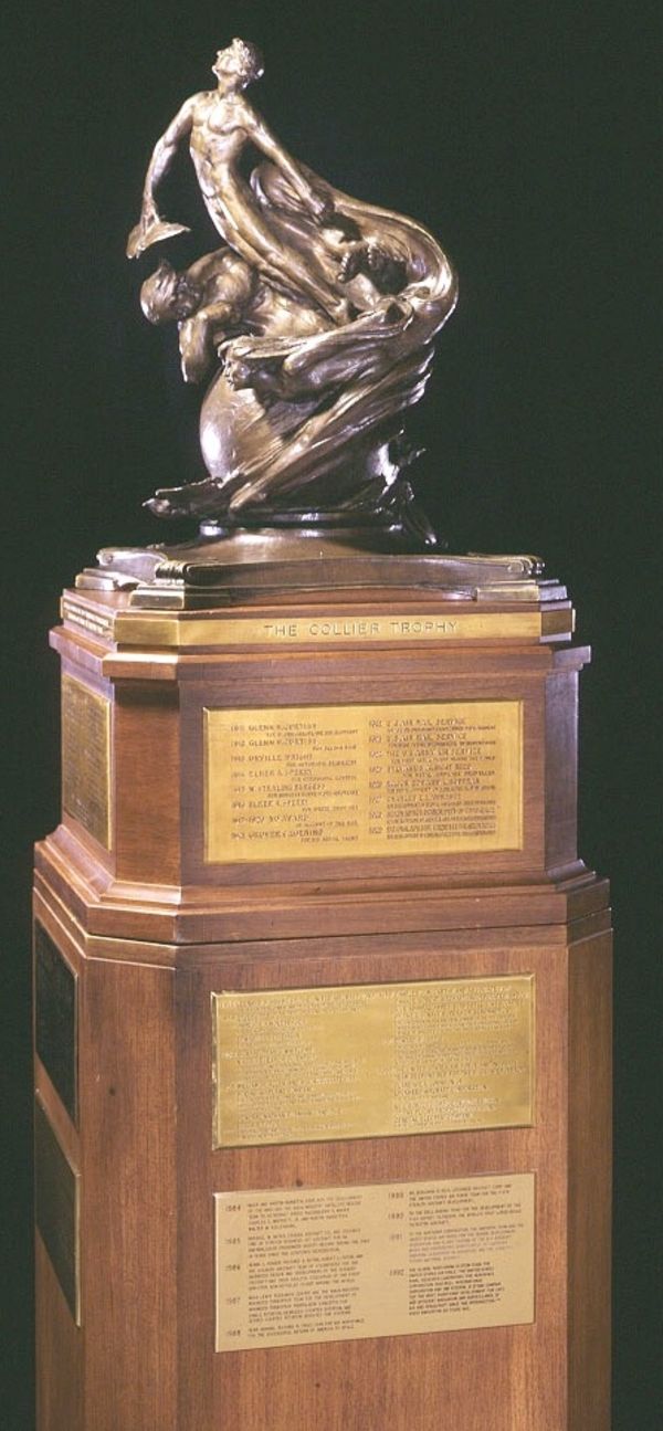 Cirrus wins Collier Trophy for Vision Jet