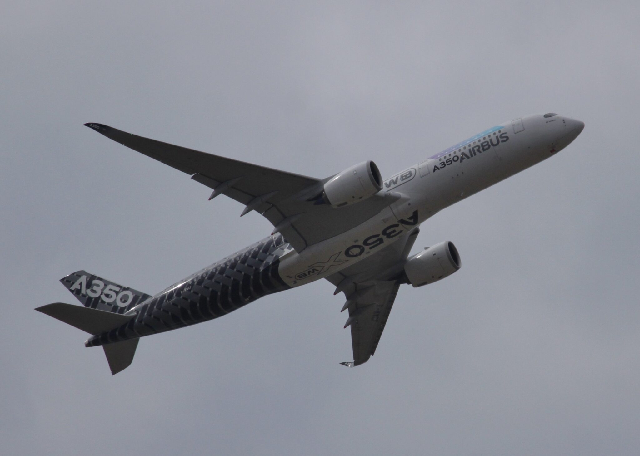 Airbus to ramp up A350 production to ten aircraft/month in 2026