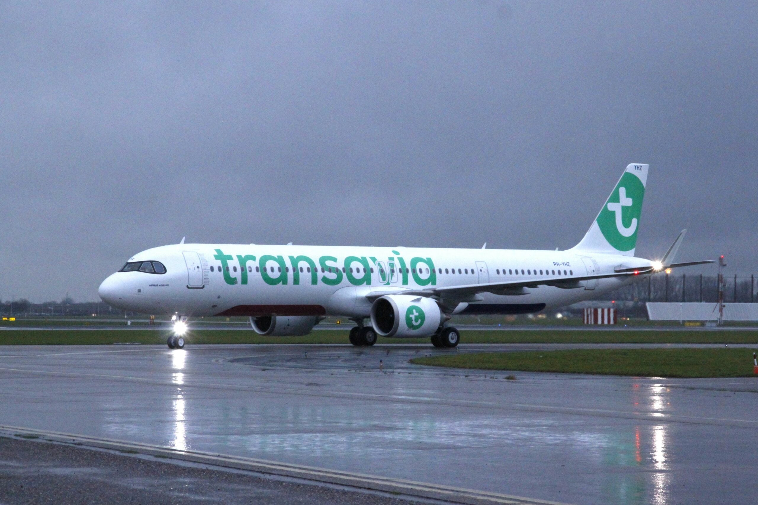 Transavia Airbus A321neo scaled