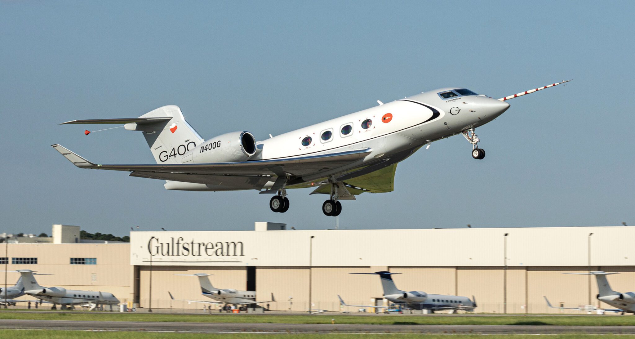 Gulfstream Announces G300 in Next Generation Lineup
