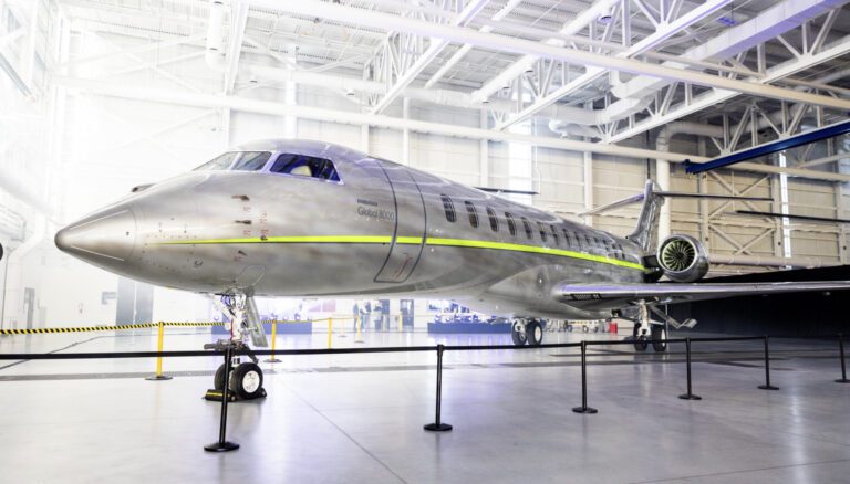 Bombardier Global 8000 Marks Entry into Service | AirInsight